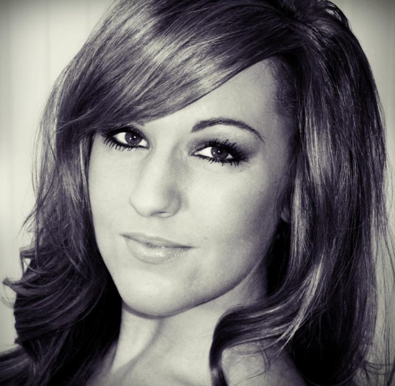 Anna Rawlings - Shooting Stars